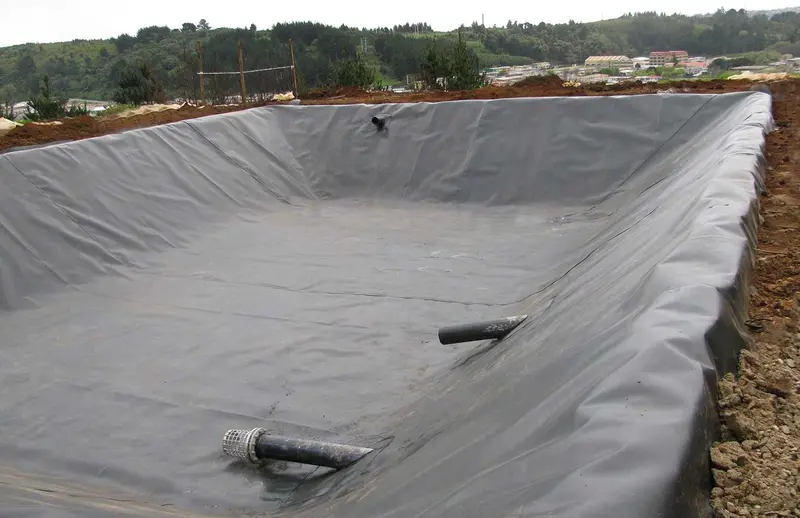 Geomembrane Containment Liner